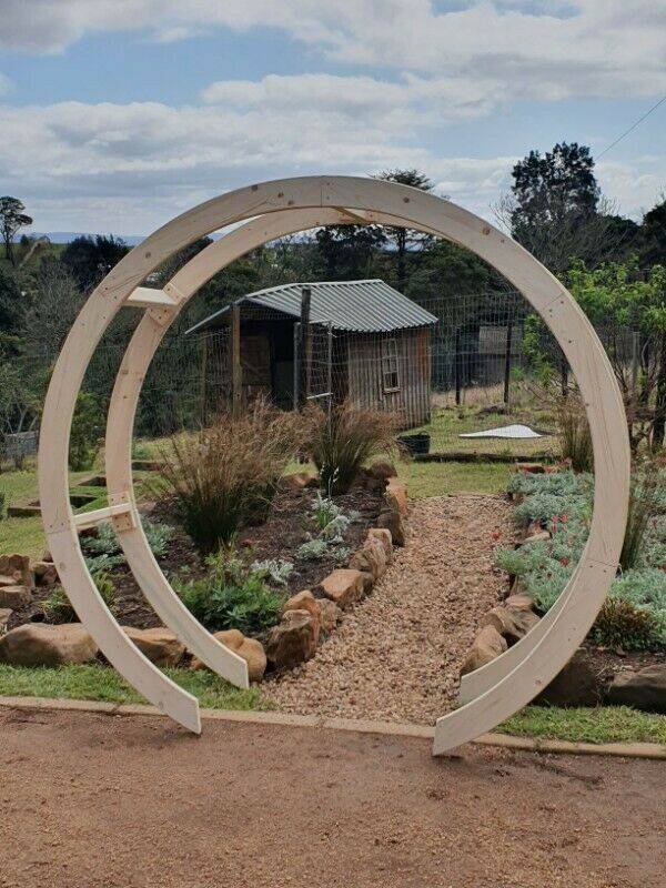 19 Round Garden Arch Ideas You Must Look | SharonSable