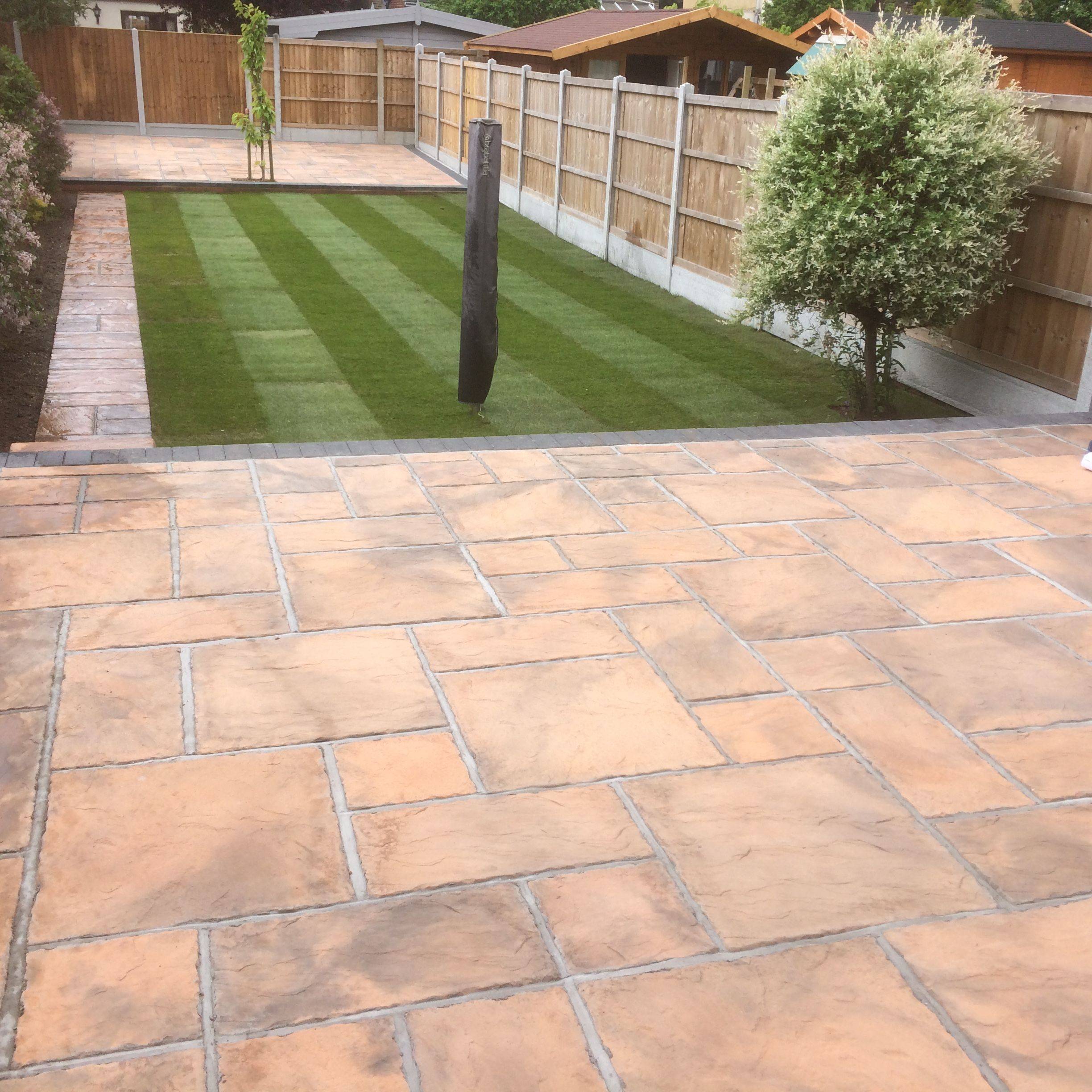 20 Narrow Garden Slabs Ideas You Cannot Miss | SharonSable