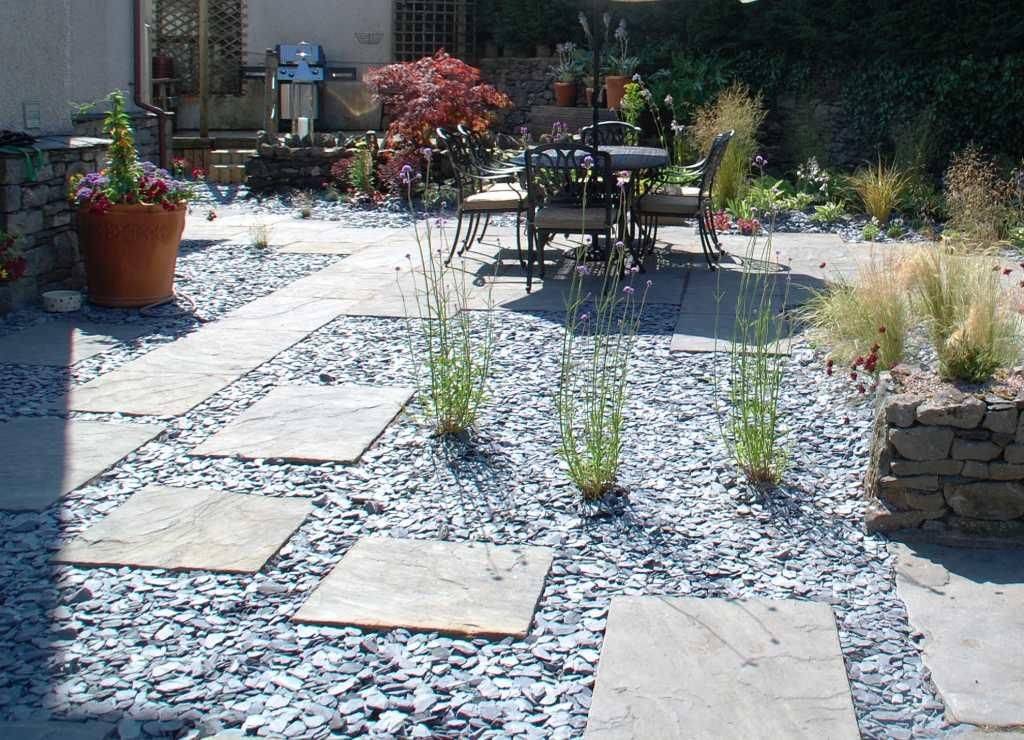 22 Slate Slabs Garden Ideas Worth a Look | SharonSable