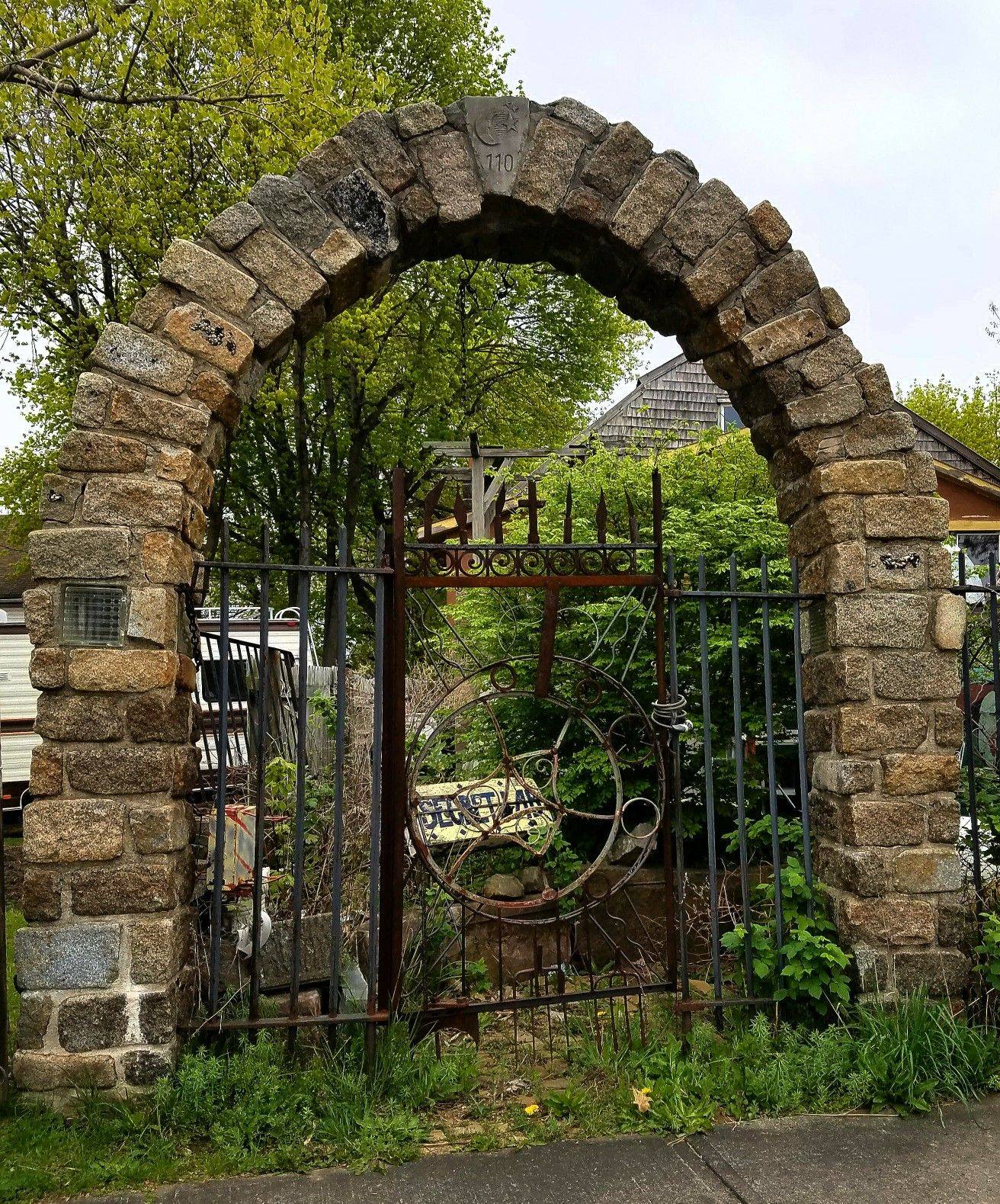 22 Stone Arch Outside Garden Ideas To Try This Year | SharonSable