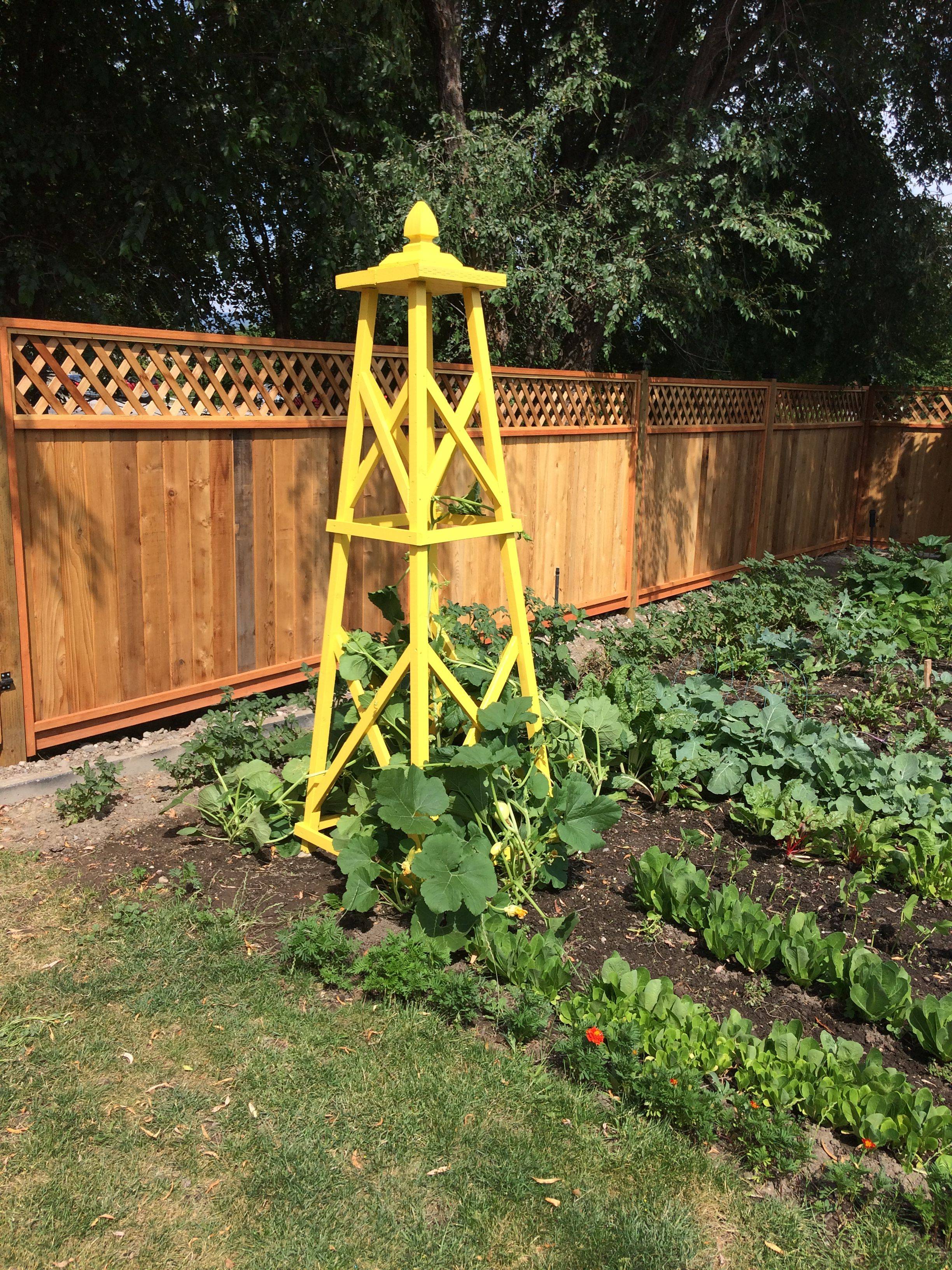 21 DIY Garden Obelisk Ideas Worth a Look | SharonSable