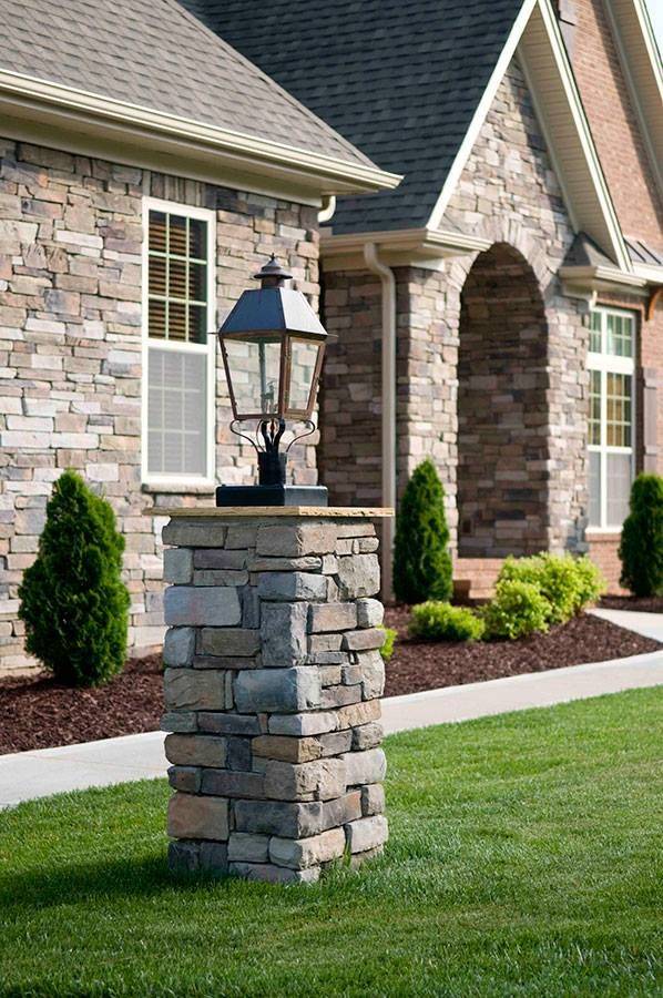 22 Stone Garden Columns Ideas To Try This Year | SharonSable