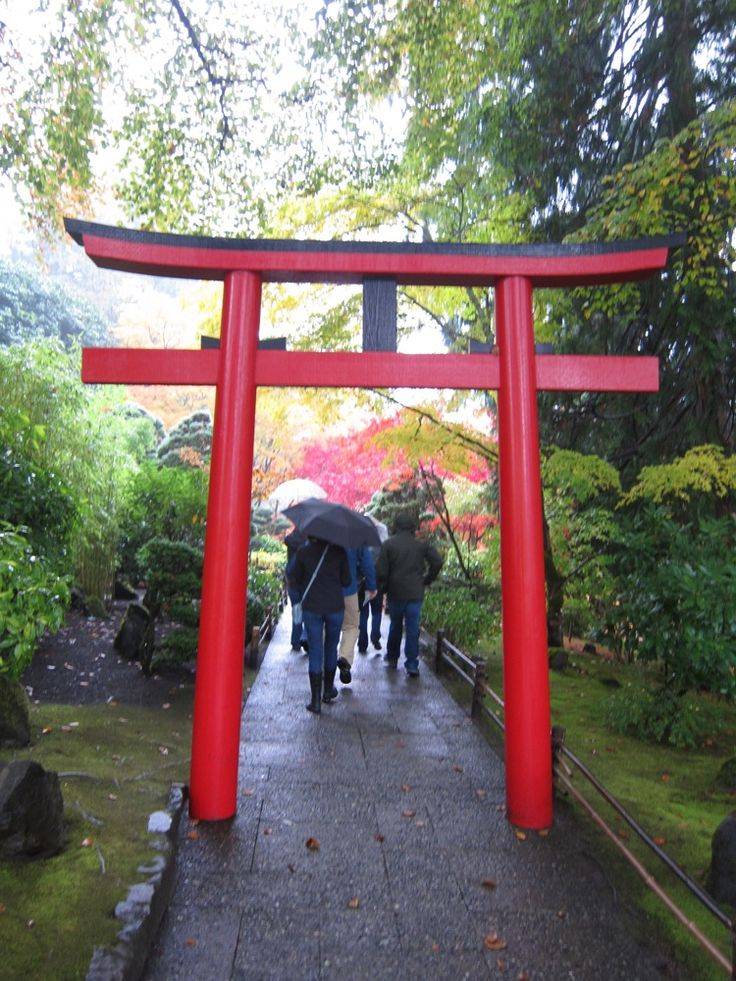 16 Tori Gate Garden Ideas Worth a Look | SharonSable