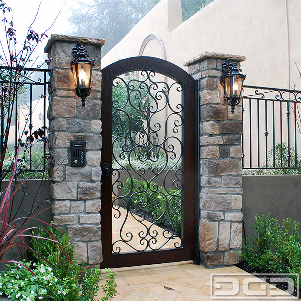 24 Spanish Garden Gate Ideas To Consider | SharonSable