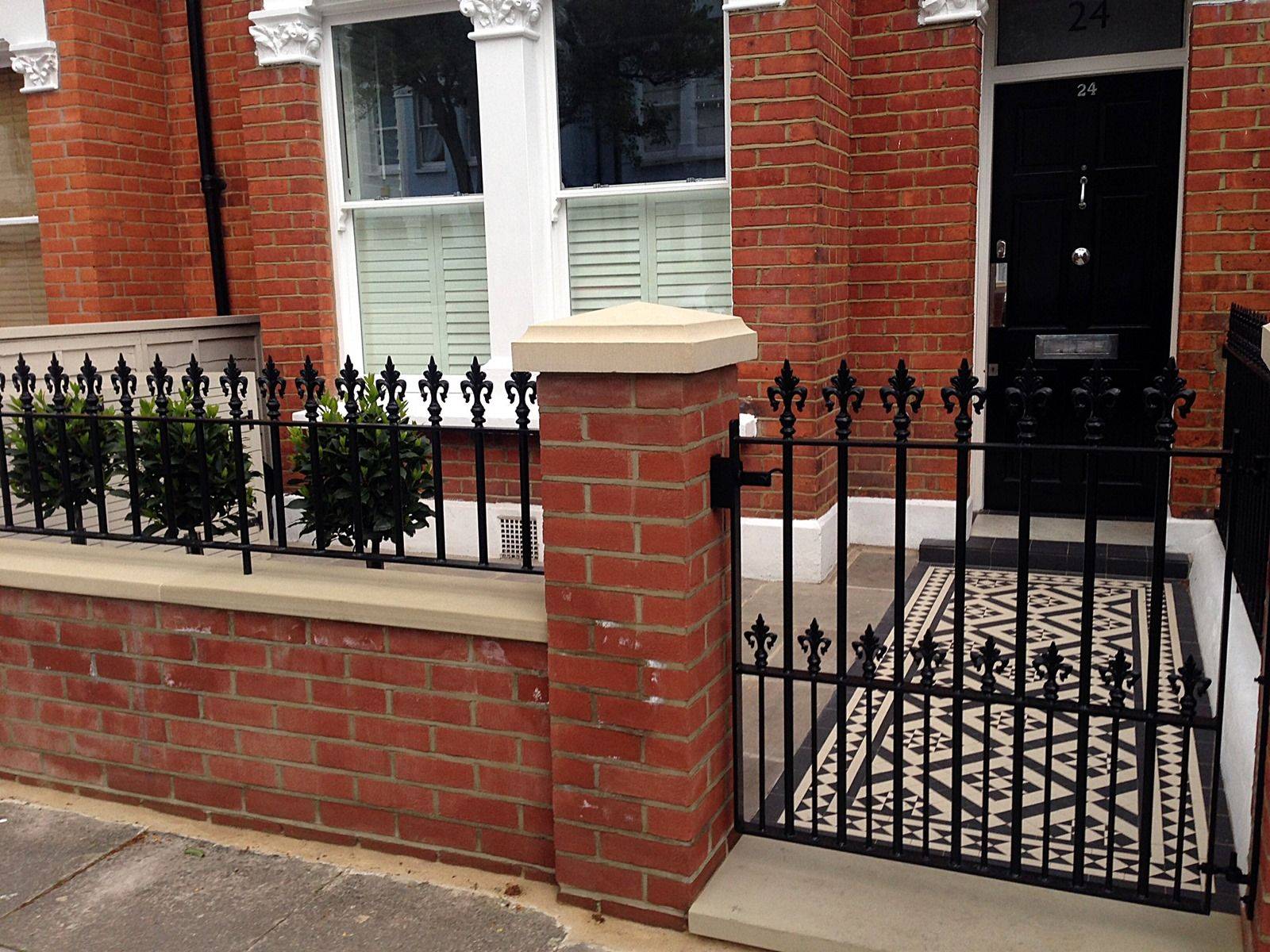 20 Victorian Garden Fencing Ideas You Cannot Miss | SharonSable