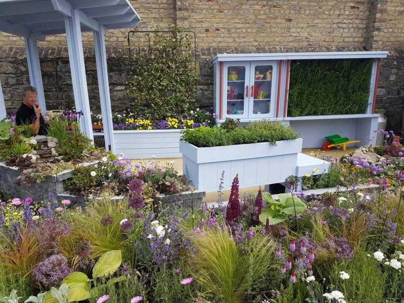 22 Dementia Garden Ideas To Consider | SharonSable