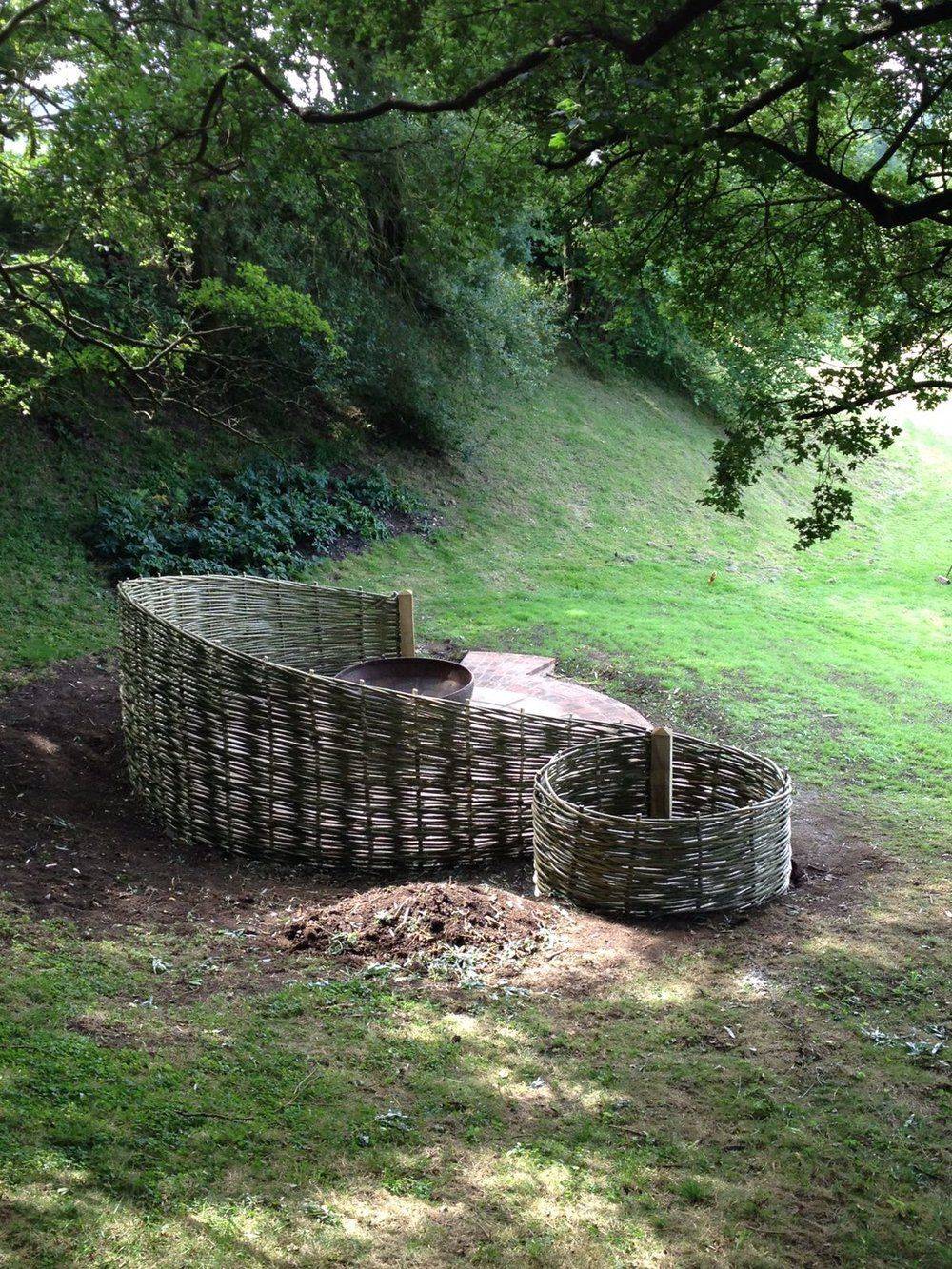 22 Willow Garden Edging Ideas To Consider | SharonSable