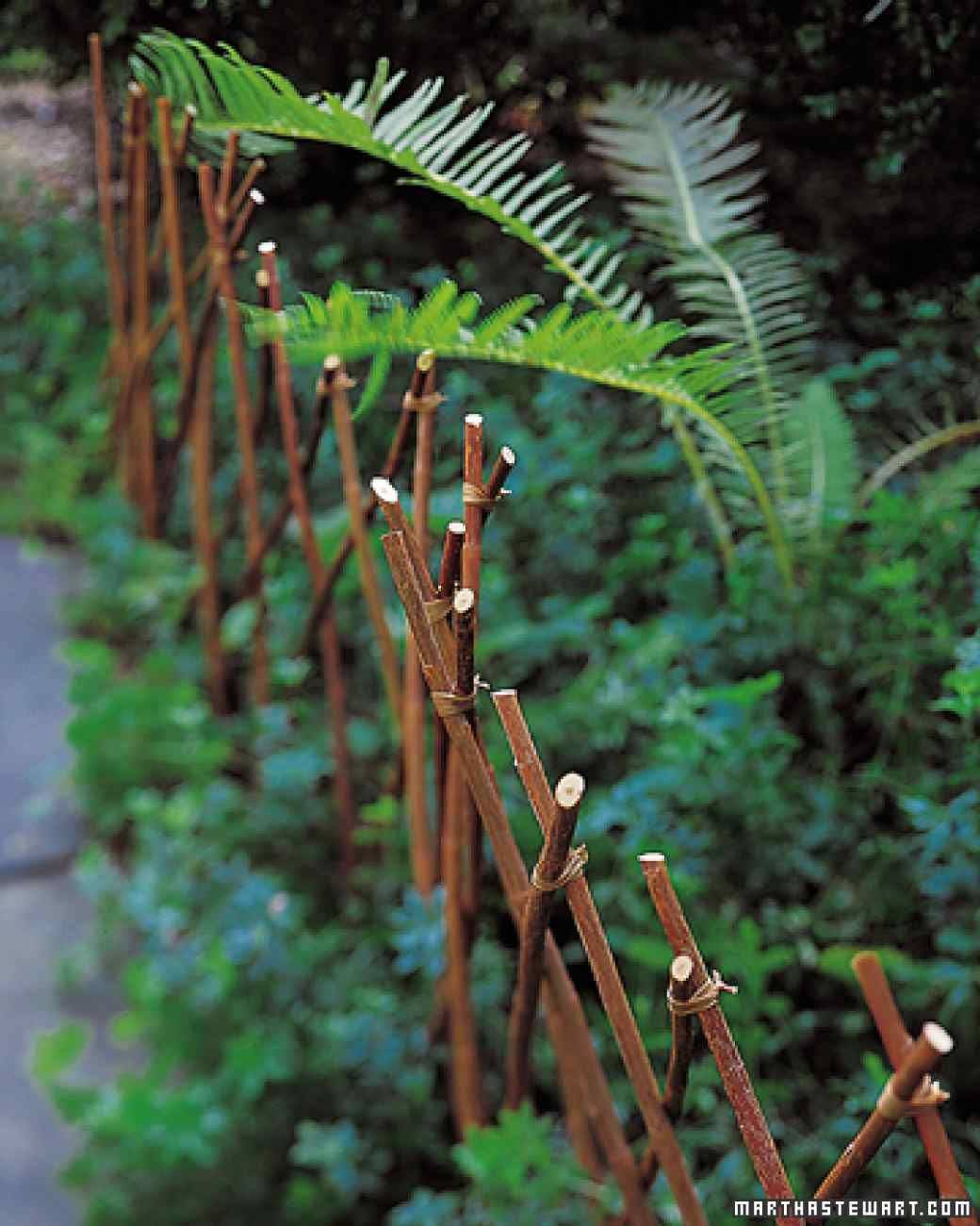 22 Willow Garden Edging Ideas To Consider | SharonSable