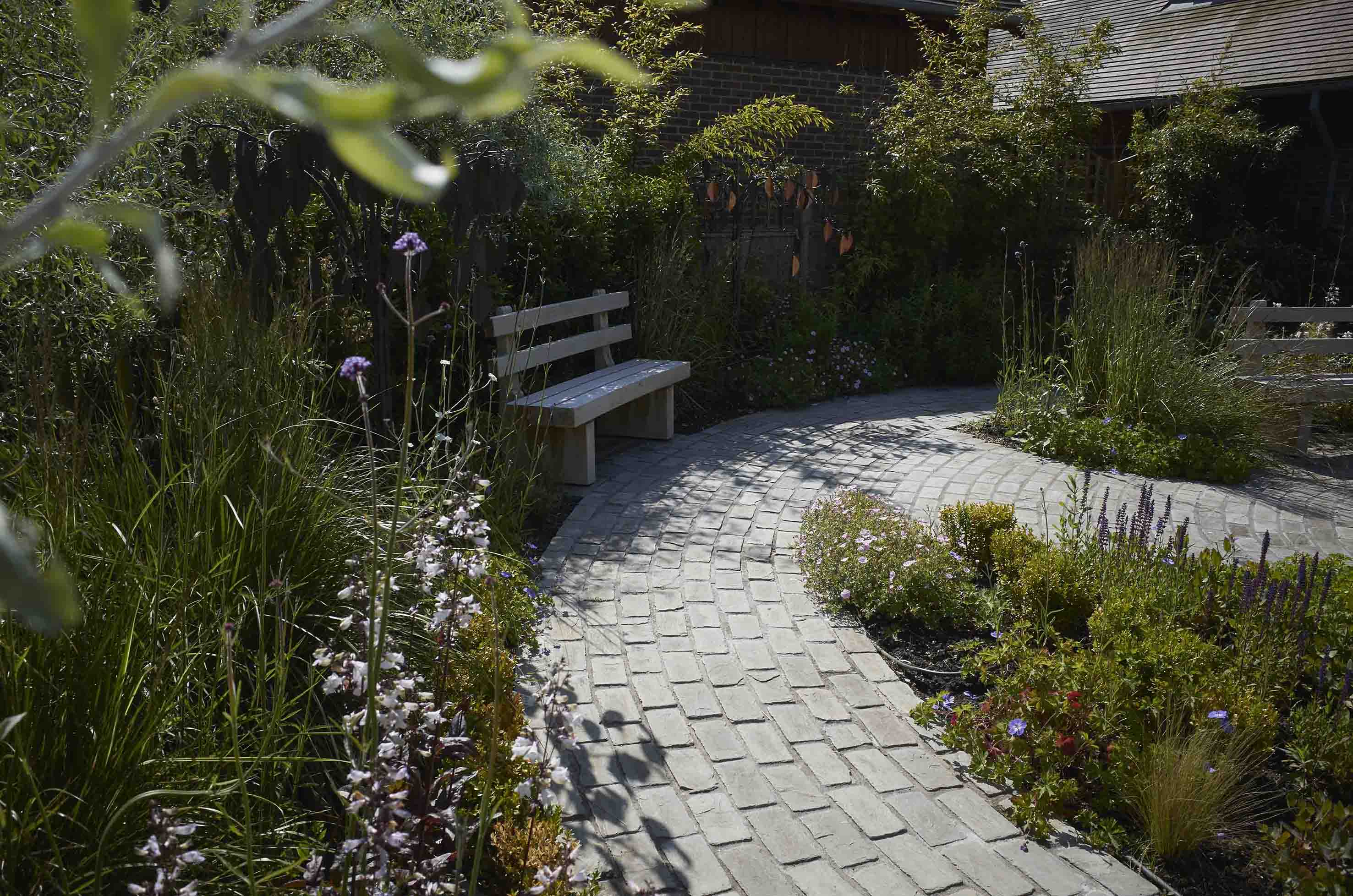 17 Therapeutic Garden Ideas To Try This Year | SharonSable