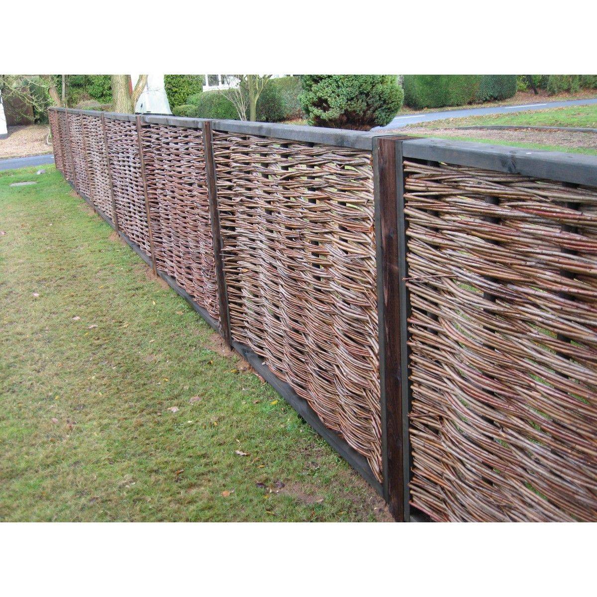 24 Woven Willow Garden Fencing Ideas To Consider | SharonSable