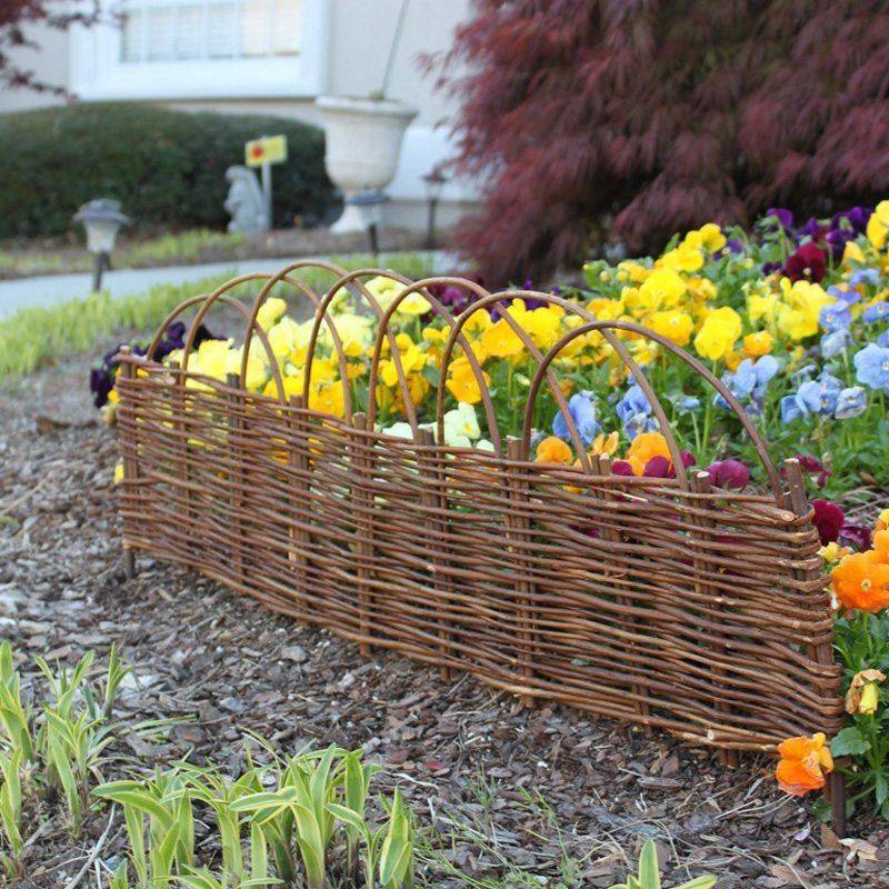 16 Woven Willow Garden Edging Ideas You Should Look | SharonSable