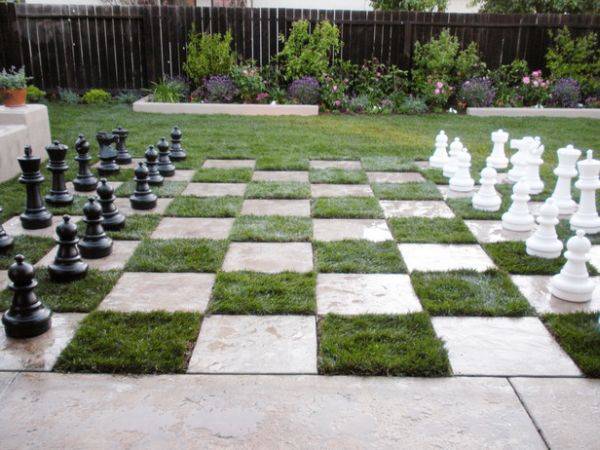 22 Garden Chess Ideas Worth to Check | SharonSable
