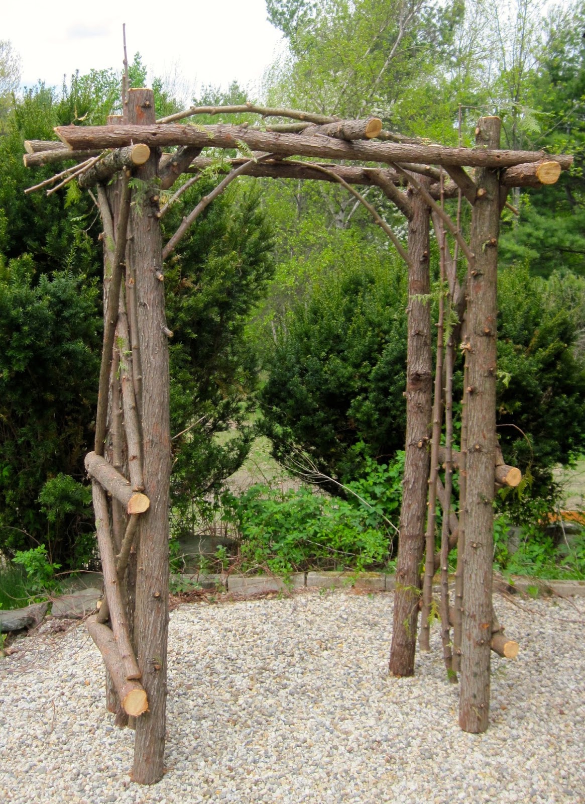 21 Branch Rustic Garden Arbor Ideas You Should Check | SharonSable