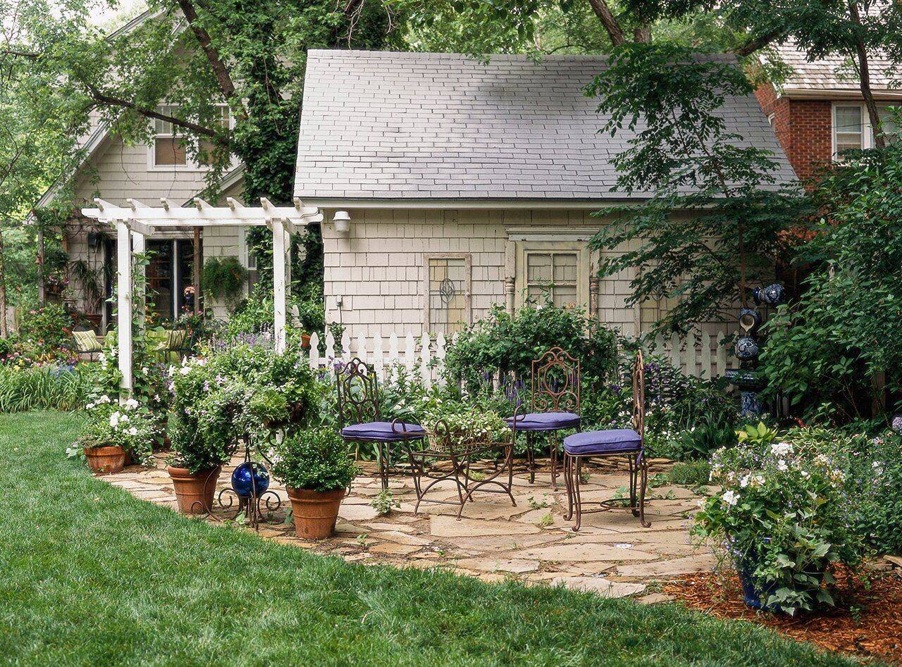 22 Cottage Garden with Arbors Ideas To Consider | SharonSable