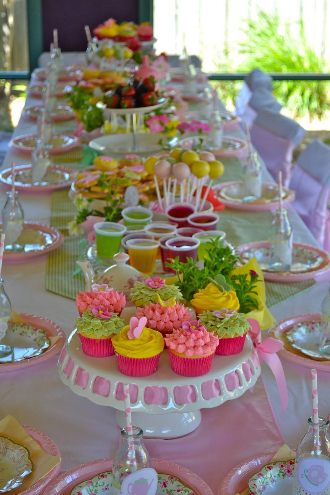 25 Garden Tea Party Ideas Worth to Check | SharonSable