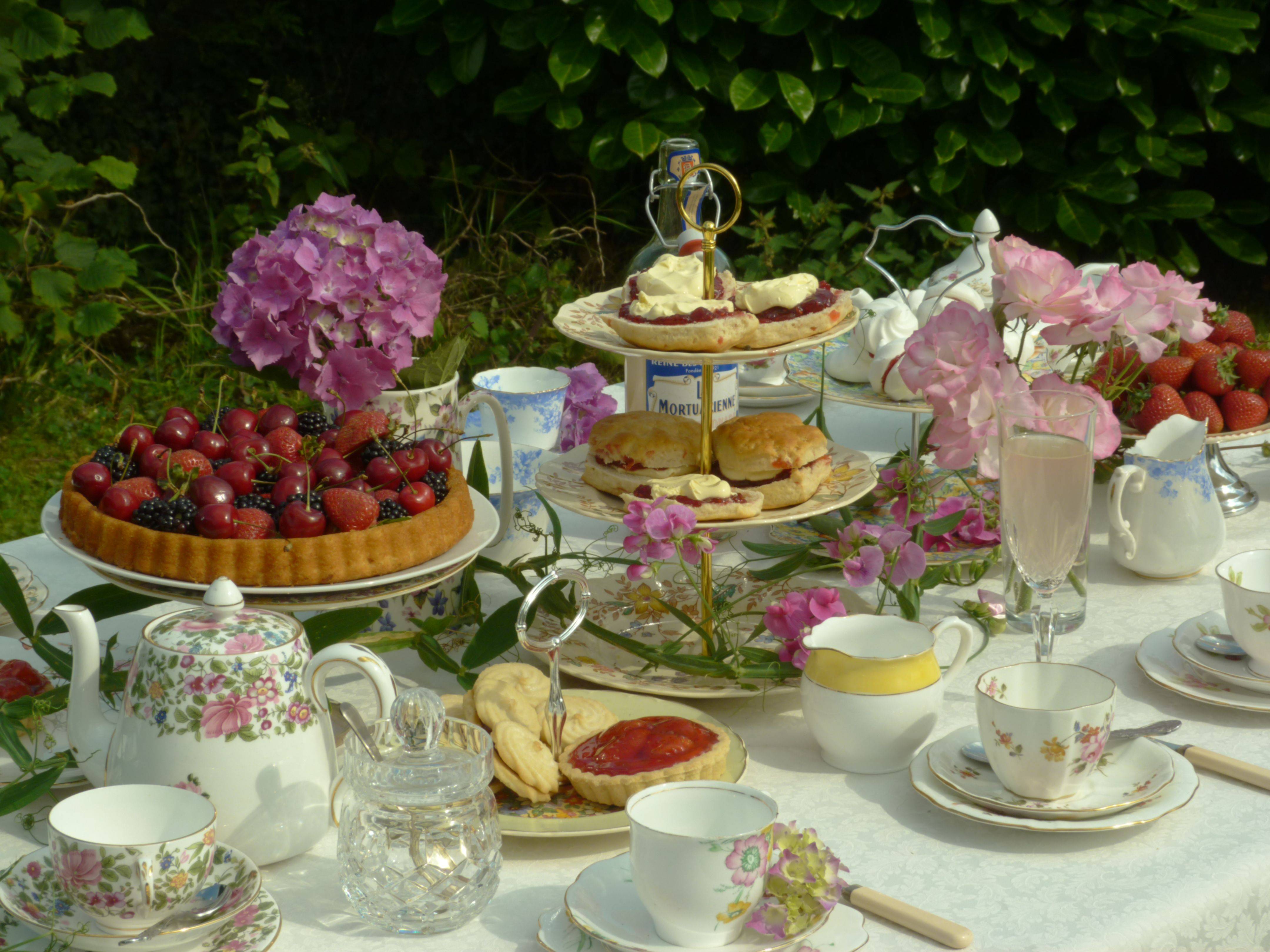 21 Afternoon Tea Garden Ideas For This Year | SharonSable