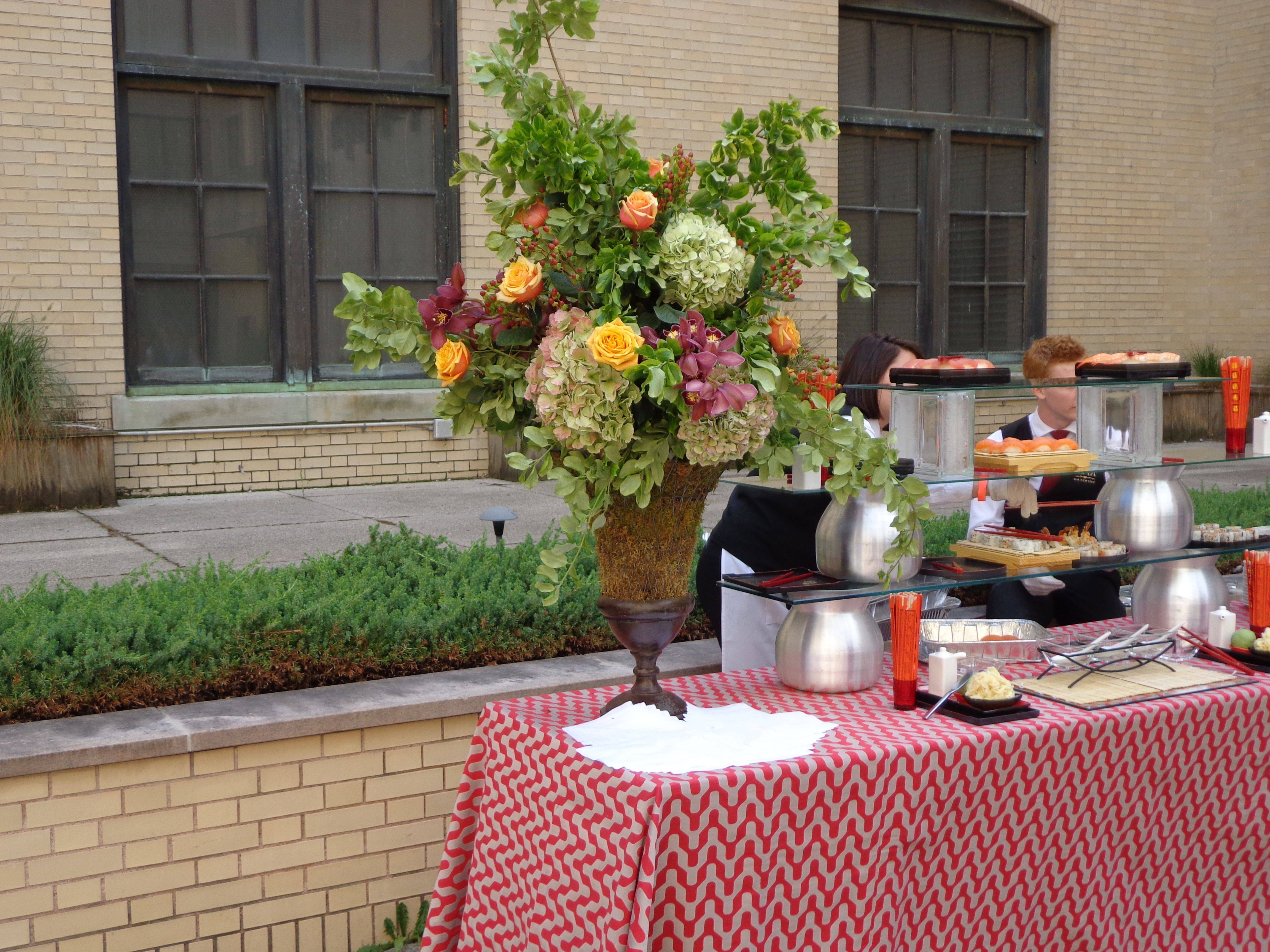 21 Garden Party Table Ideas For This Year | SharonSable