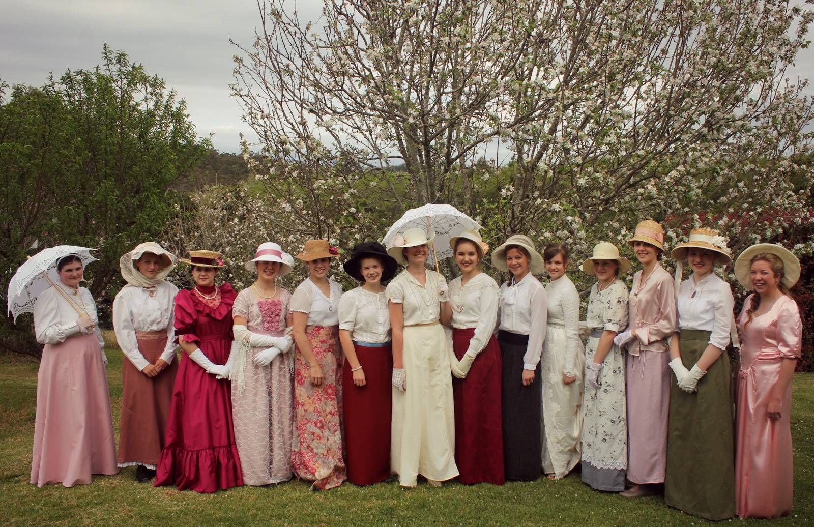 26 Edwardian Garden Party Ideas To Try This Year | SharonSable