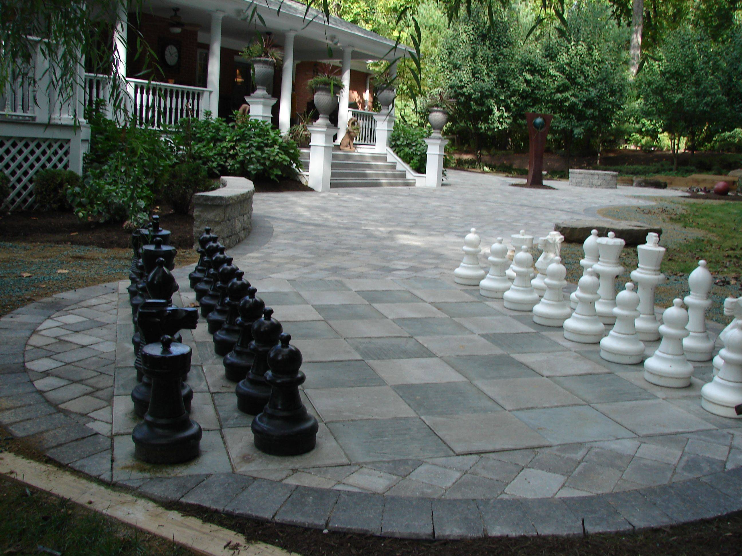 18 Outdoor Garden Chess Sets Ideas You Should Check | SharonSable