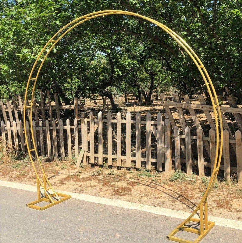 17 Round Metal Garden Arch Ideas You Gonna Love | SharonSable