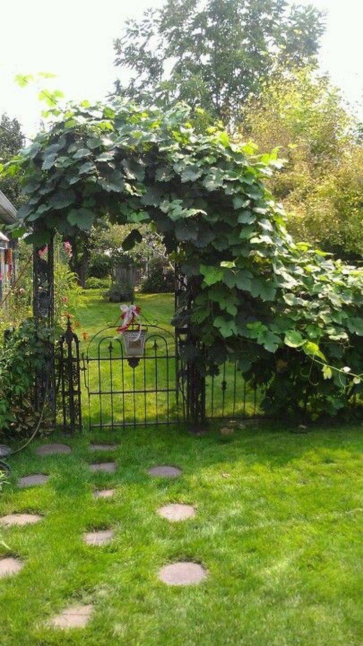 20 English Garden Trellis Ideas To Consider | SharonSable