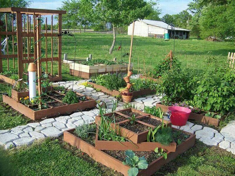 22 Square Foot Garden Boxes Ideas To Consider | SharonSable