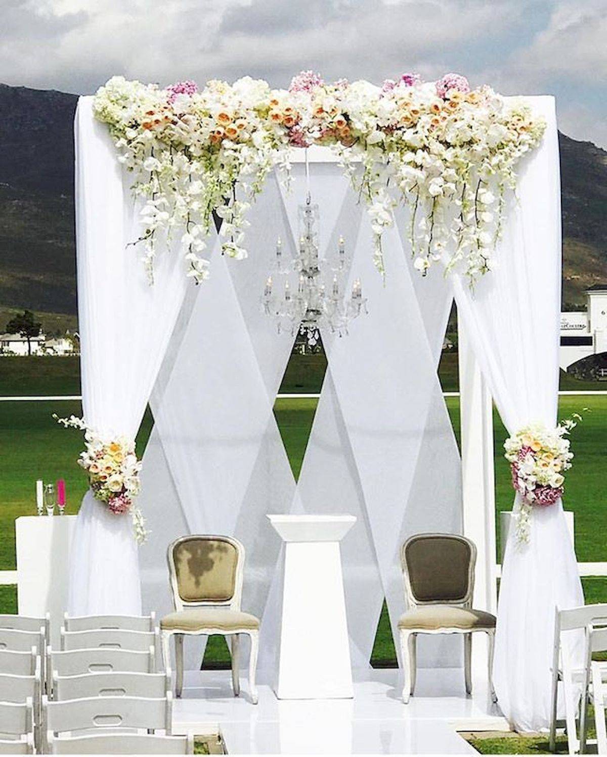 21 Garden Wedding Backdrops Ideas Worth a Look | SharonSable