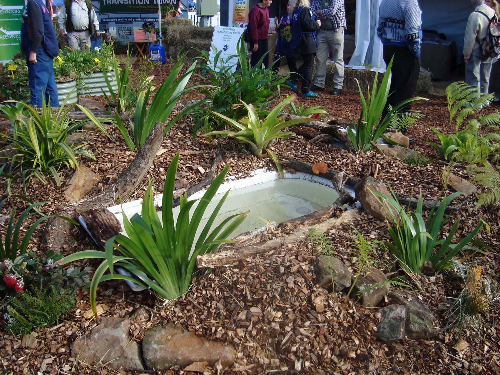 20 Community Garden Park Ideas To Consider | SharonSable