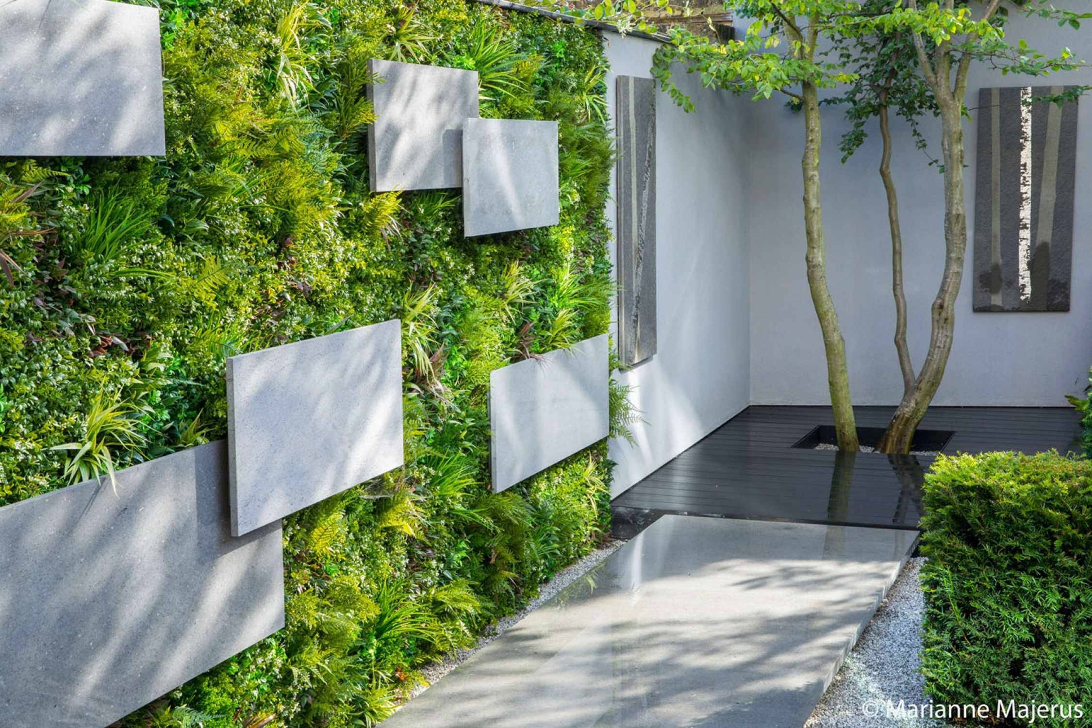 21 Vertical Garden Screen Outdoor Ideas You Should Look | SharonSable