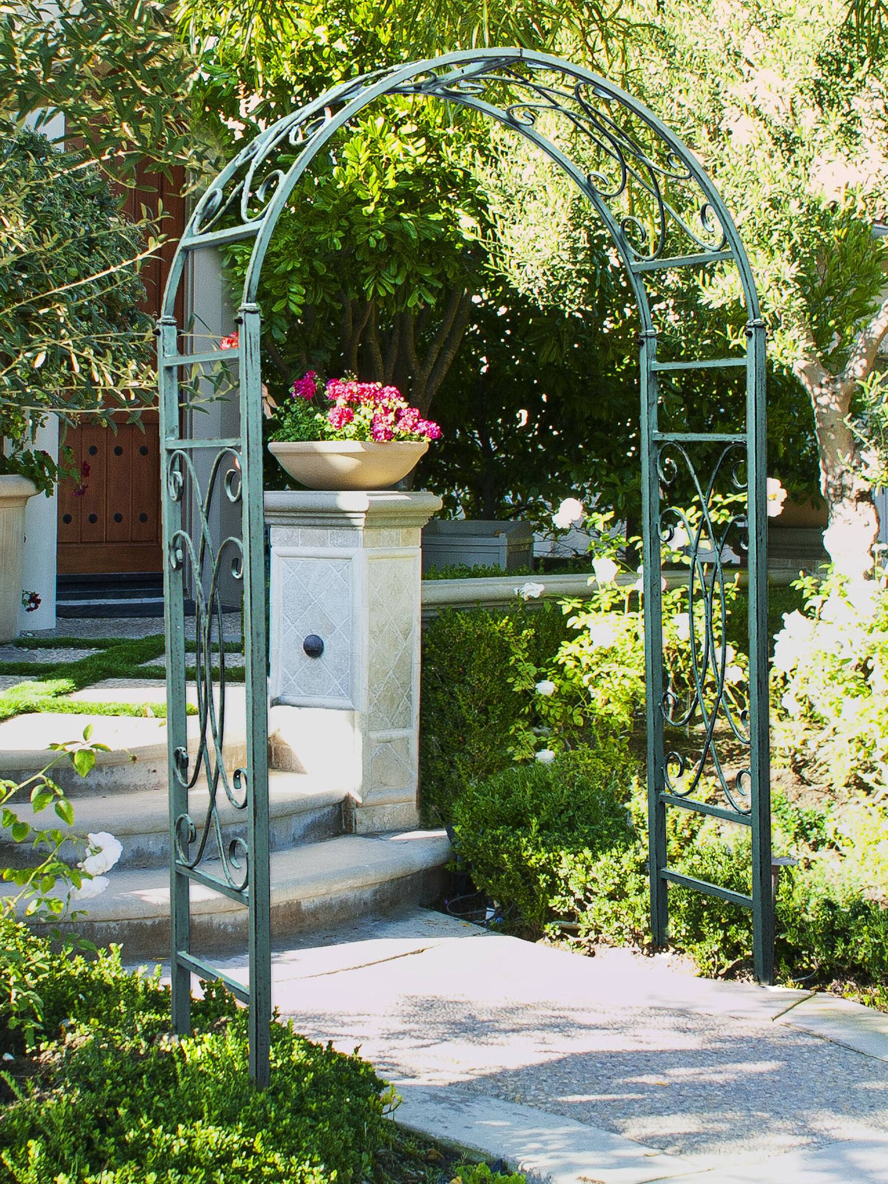 24 Metal Trellises and Arbors for Garden Ideas For This Year | SharonSable