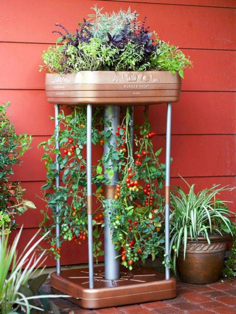 21 Upside Down Patio Garden Planter Ideas You Cannot Miss | SharonSable