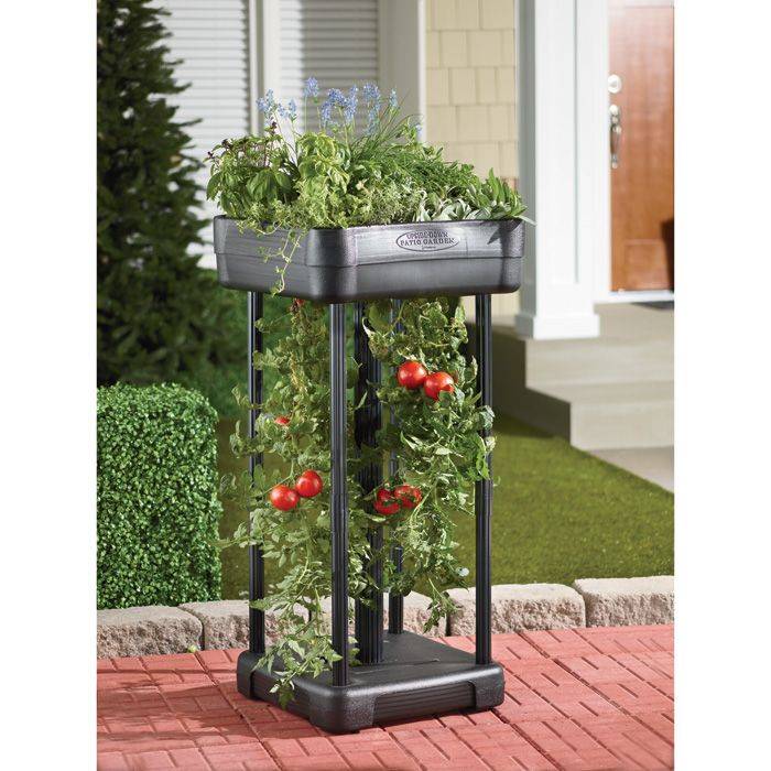 21 Upside Down Patio Garden Planter Ideas You Cannot Miss | SharonSable