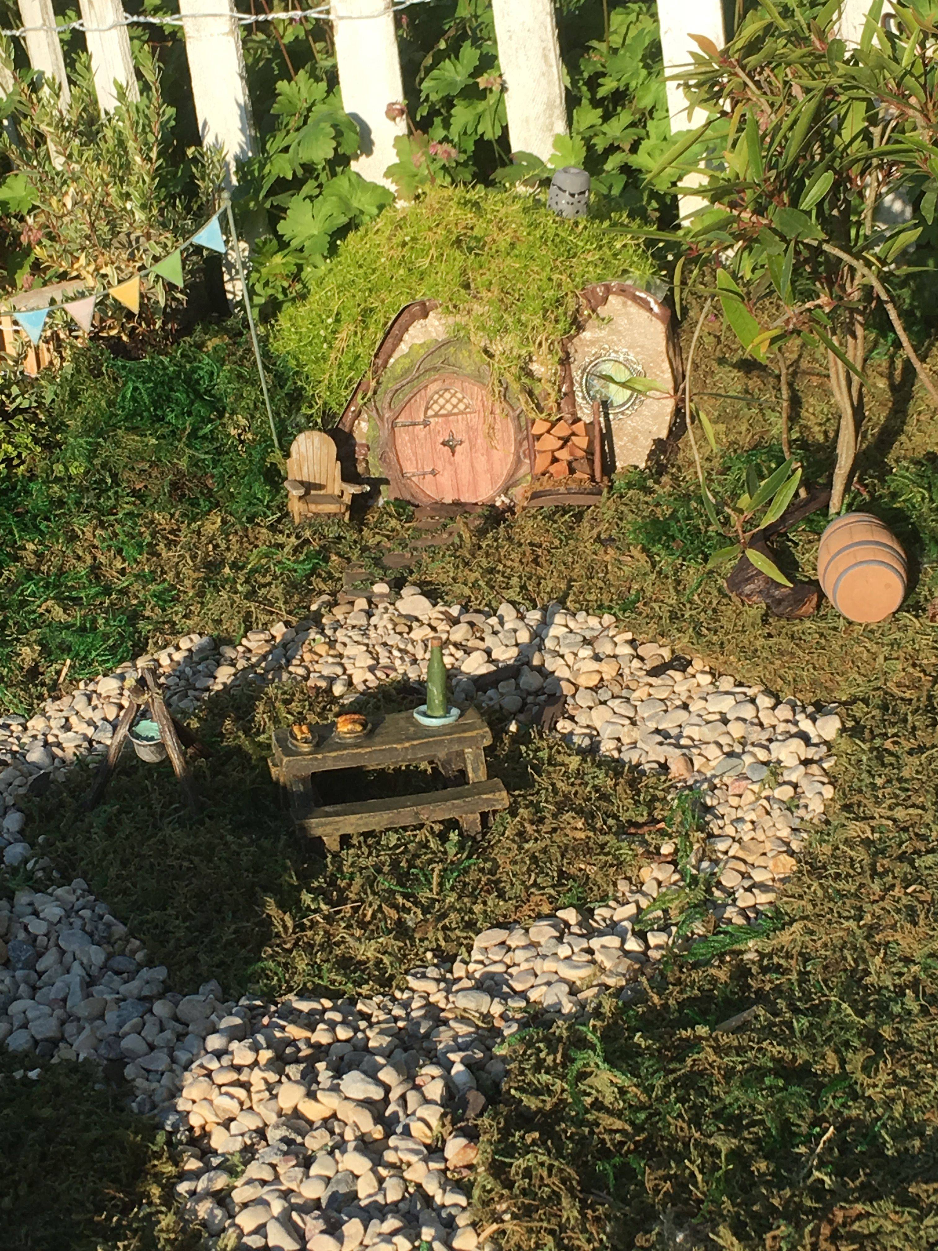 22 Hobbiton Garden Ideas You Must Look | SharonSable
