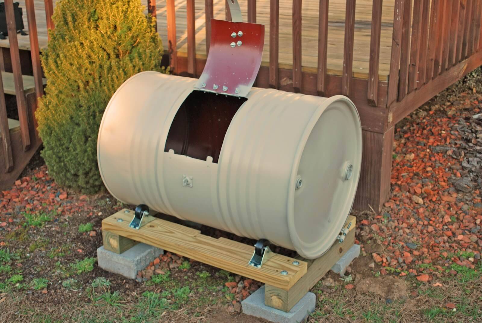 18 Garden Compost Bins Ideas To Try This Year | SharonSable