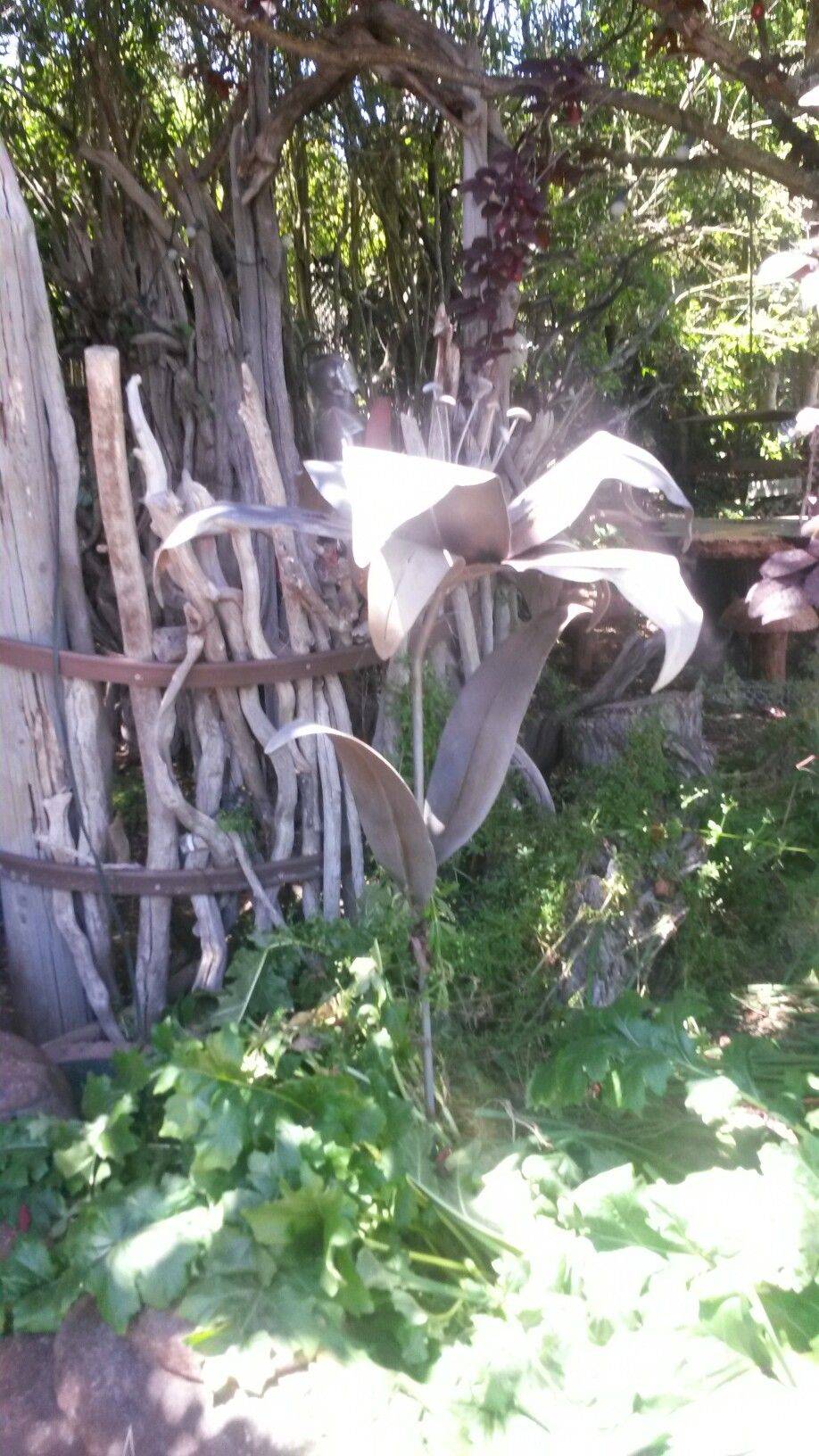 24 Enchanted Garden Art Ideas You Must Look | SharonSable