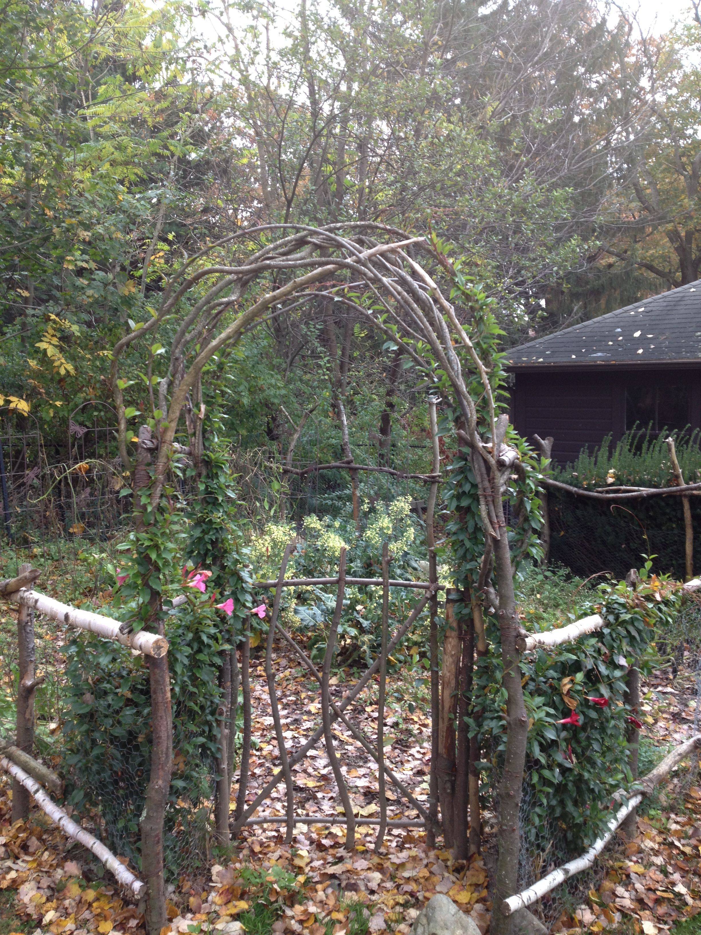 24 Enchanted Garden Art Ideas You Must Look | SharonSable