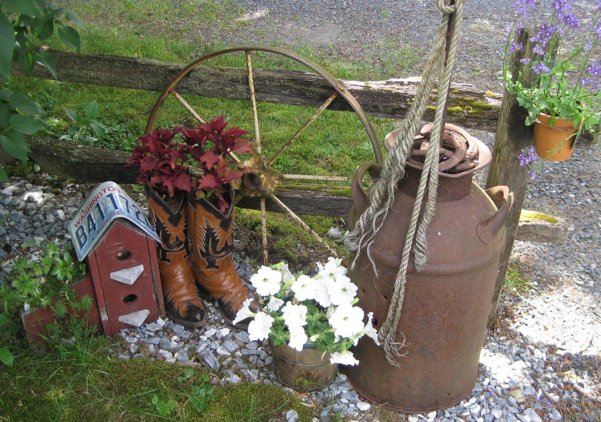 20 Western Outdoor Garden Decor Ideas To Try This Year | SharonSable