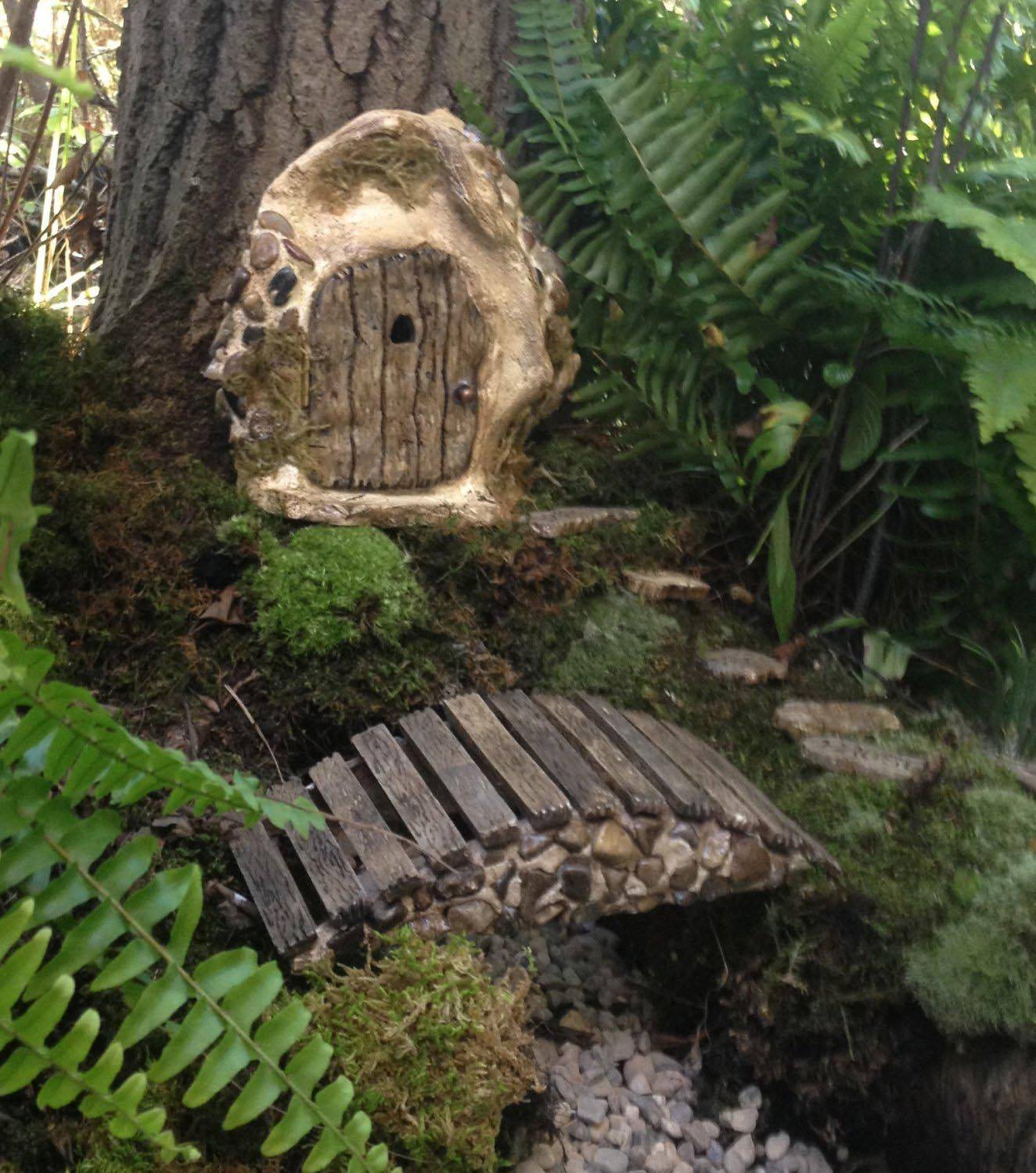 25 Fairy Garden Bridge Ideas To Consider | SharonSable