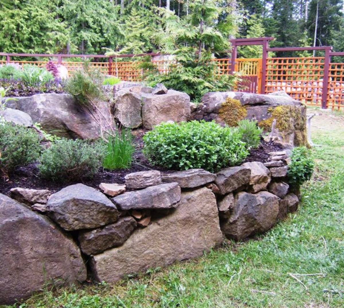 21 Stone Wall Raised Garden Bed Ideas To Consider | SharonSable