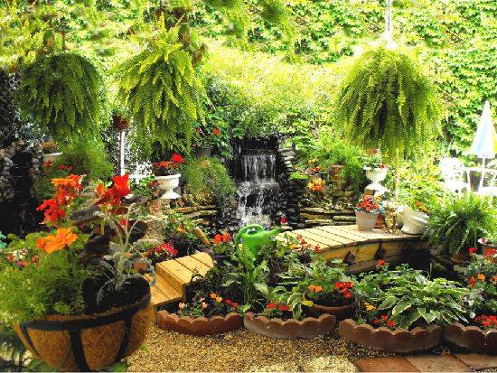 18 Repurposed Garden Borders Ideas To Try This Year | SharonSable