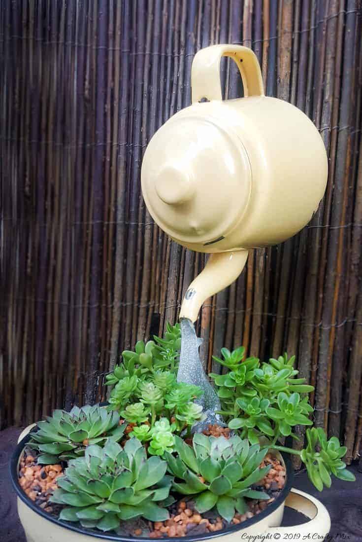16 Upcycling Ideas for the Garden You Should Look | SharonSable