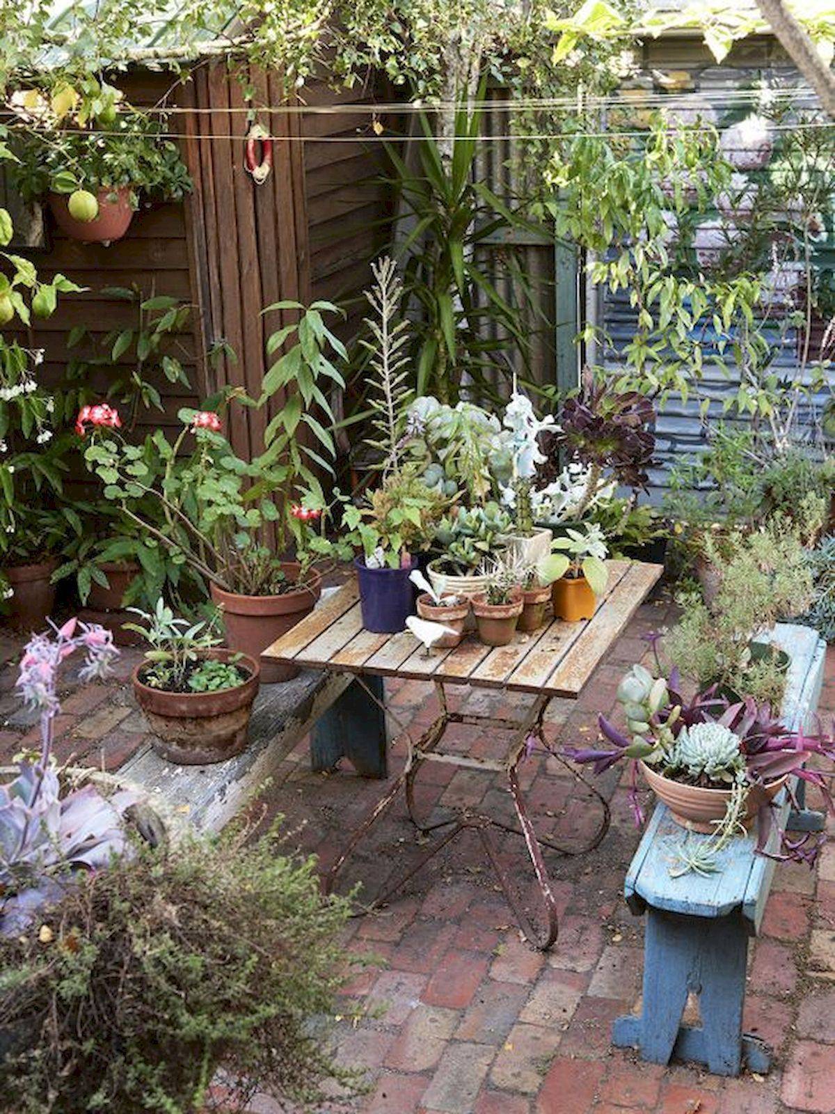 22 Small Urban Garden Ideas You Must Look | SharonSable