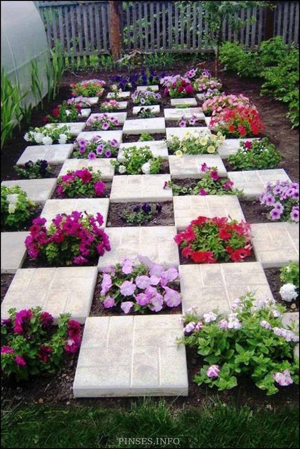 23 Front Garden Inspiration Ideas To Try This Year | SharonSable