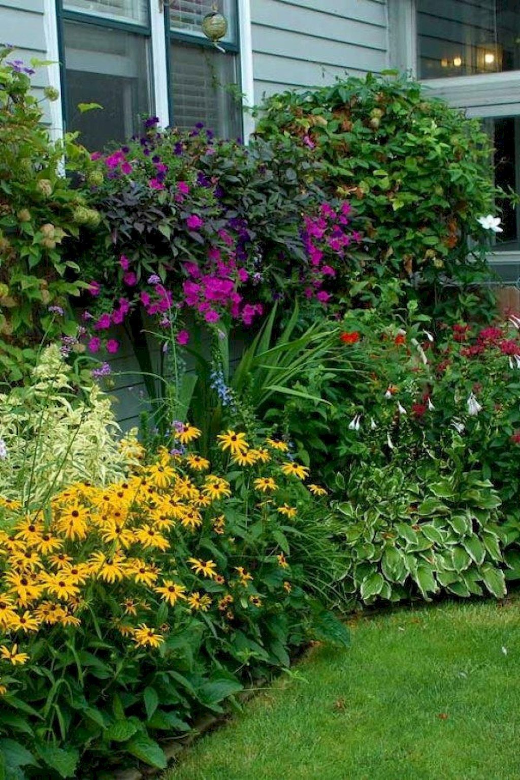 23 Front Garden Inspiration Ideas To Try This Year | SharonSable