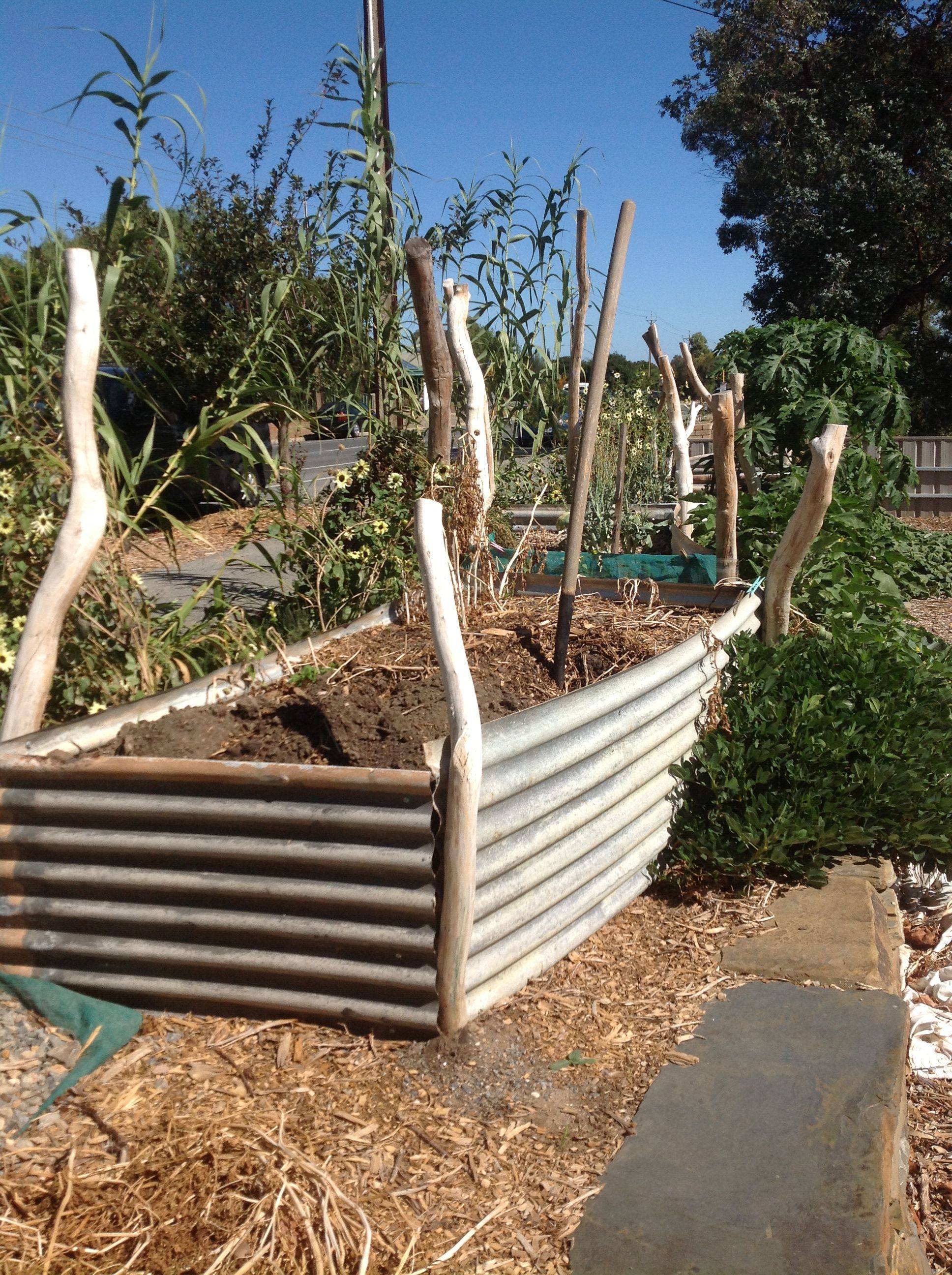 23 Rustic Raised Garden Beds Ideas You Should Look | SharonSable