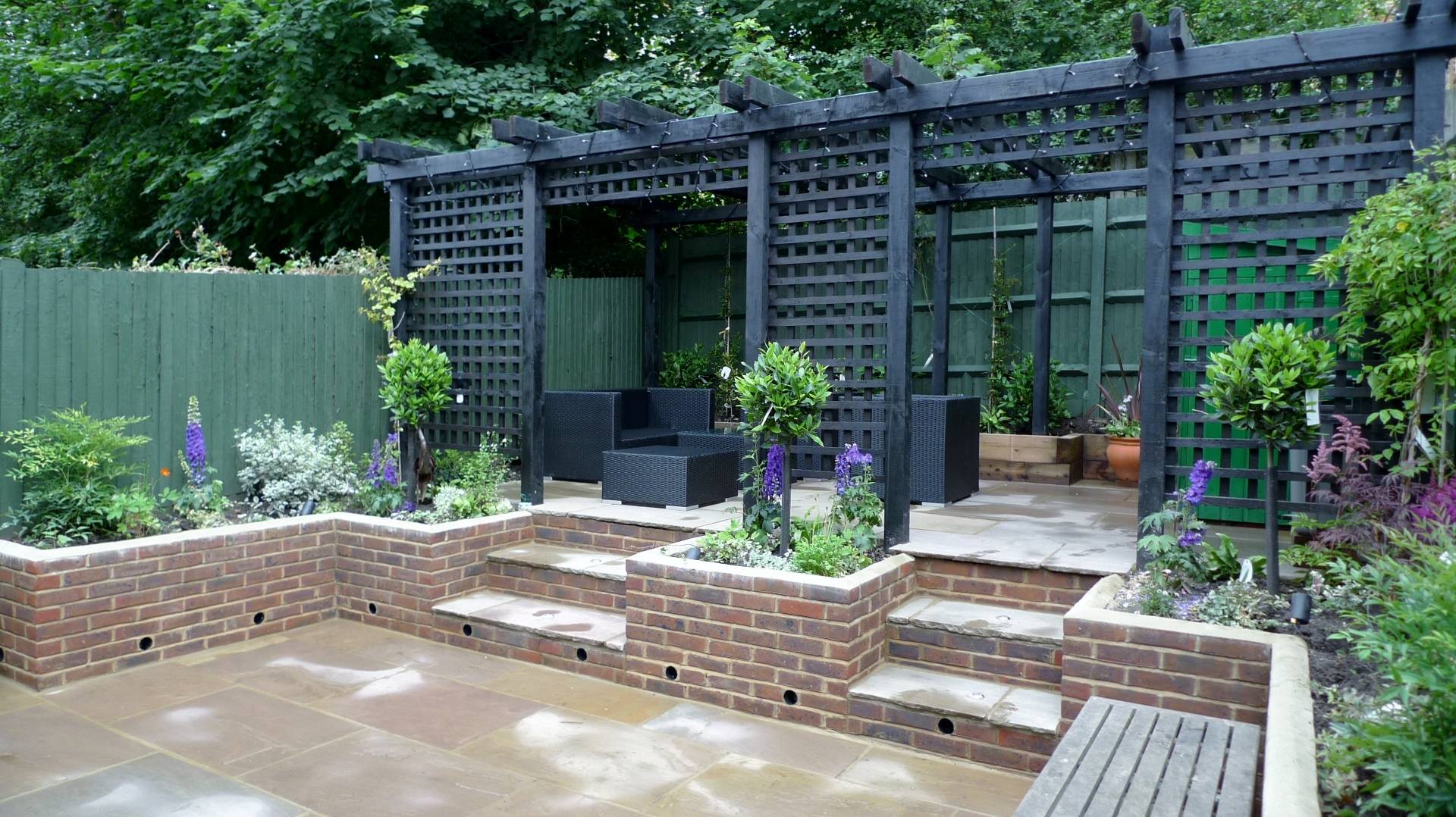 21 Garden Wall Design Ideas To Consider | SharonSable