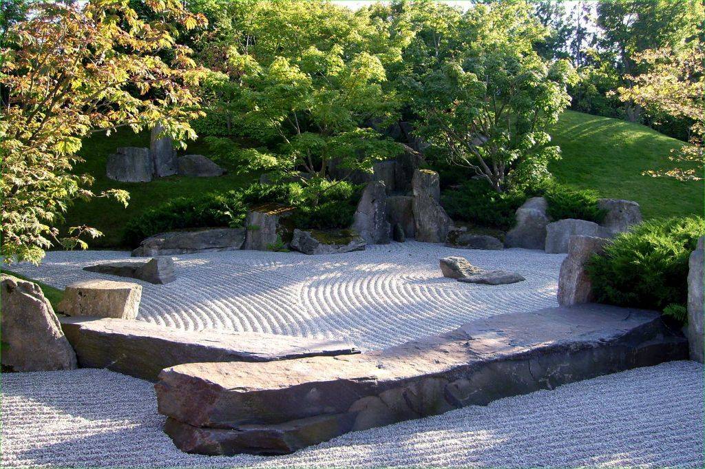 21 Japanese Pebble Garden Ideas To Consider | SharonSable