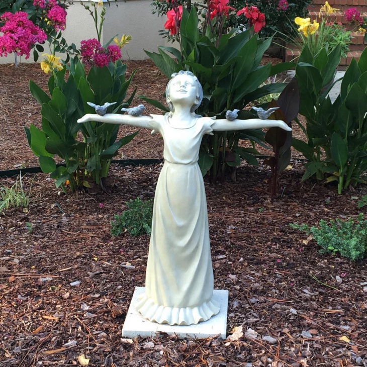 21 Garden Statue Ideas You Gonna Love | SharonSable