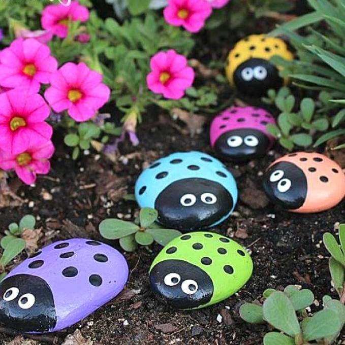 20 Painted Rock Garden Ideas You Gonna Love | SharonSable