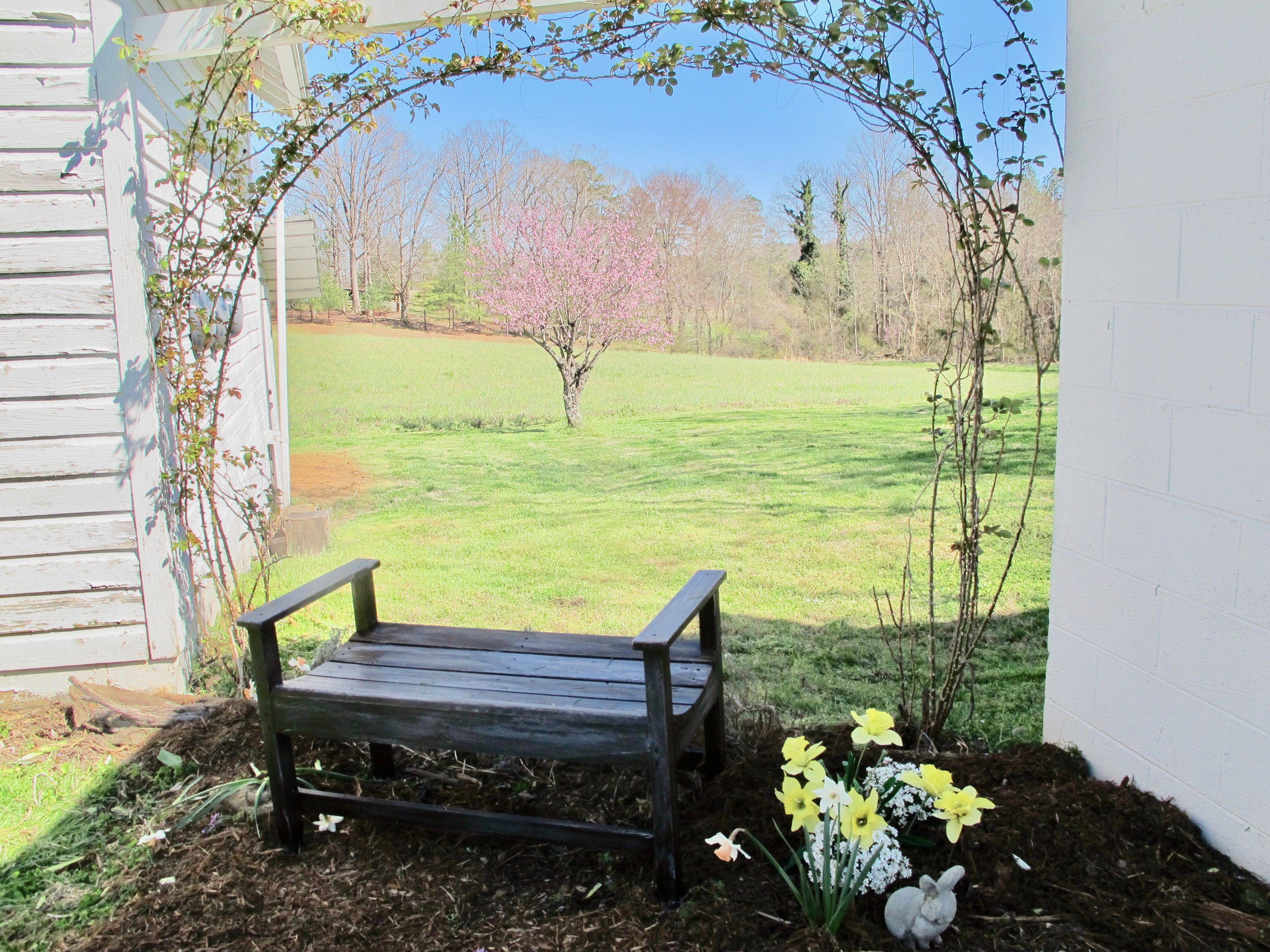 22 Flower Garden Bench Ideas To Try This Year | SharonSable